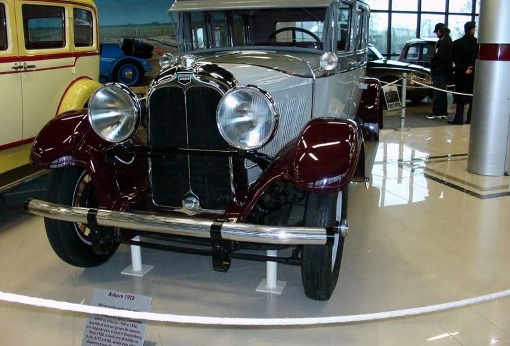 Auburn Automobile Company | Gasolina na Veia
